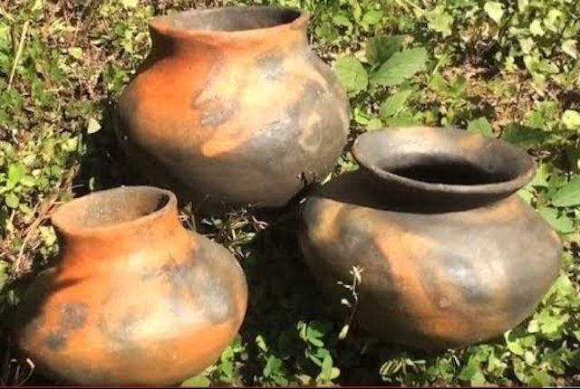Demonstration: The art of primitive pottery by Rosemary Danaher ...
