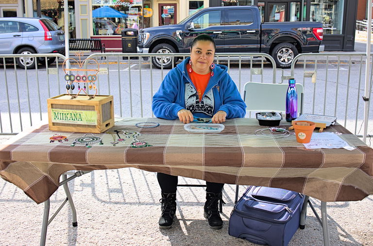 Chainmaille Dreamcatcher Demonstration with Trish McLaughlin | Culture ...